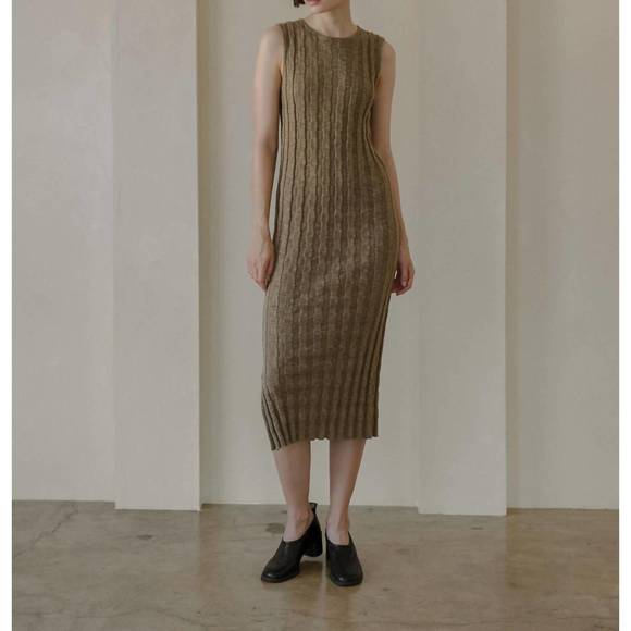 Mod Ref | Dresses | New Mod Ref The Elle Midi Dress In Olive | Poshmark